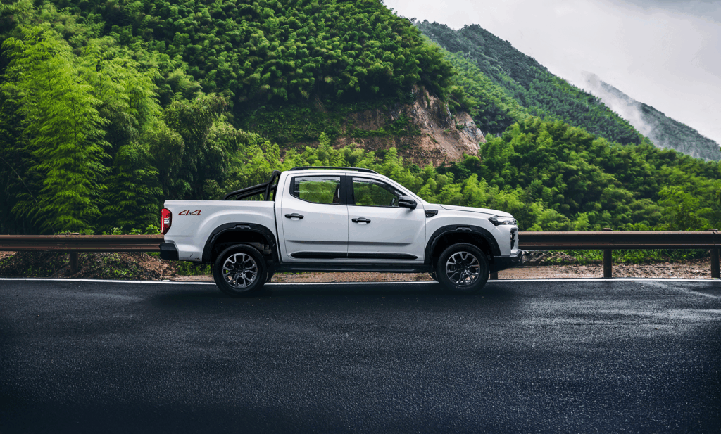 Maxus T60 MAX, le pick-up 4x4 diesel arrive en France - Maxus Taillefer